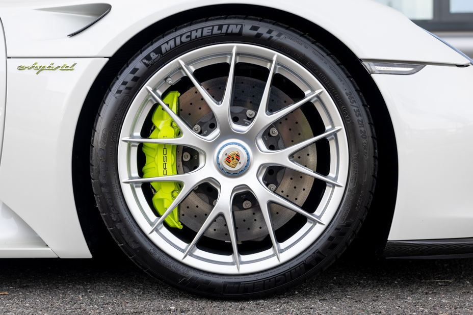 2014 Porsche 918 Spyder Weissach Package Previously Sold | European ...